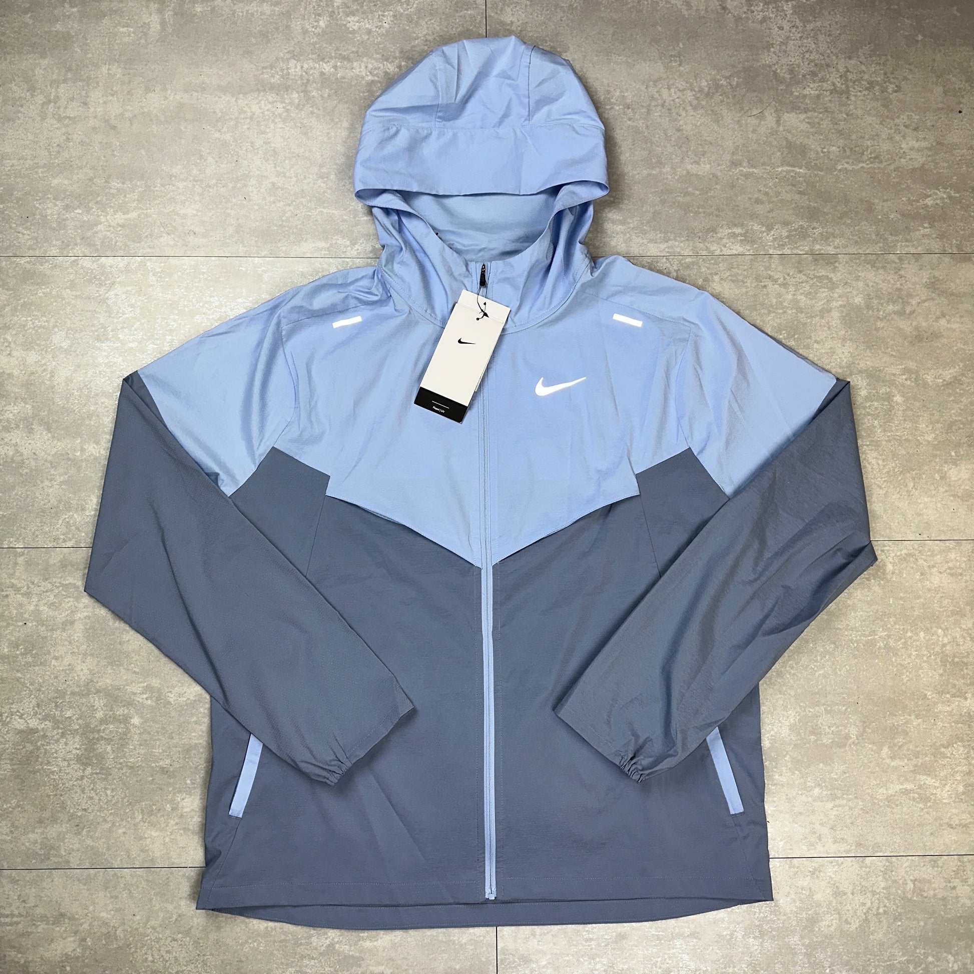 Nike Windrunner Light Blue/Grey – OTSneakerz